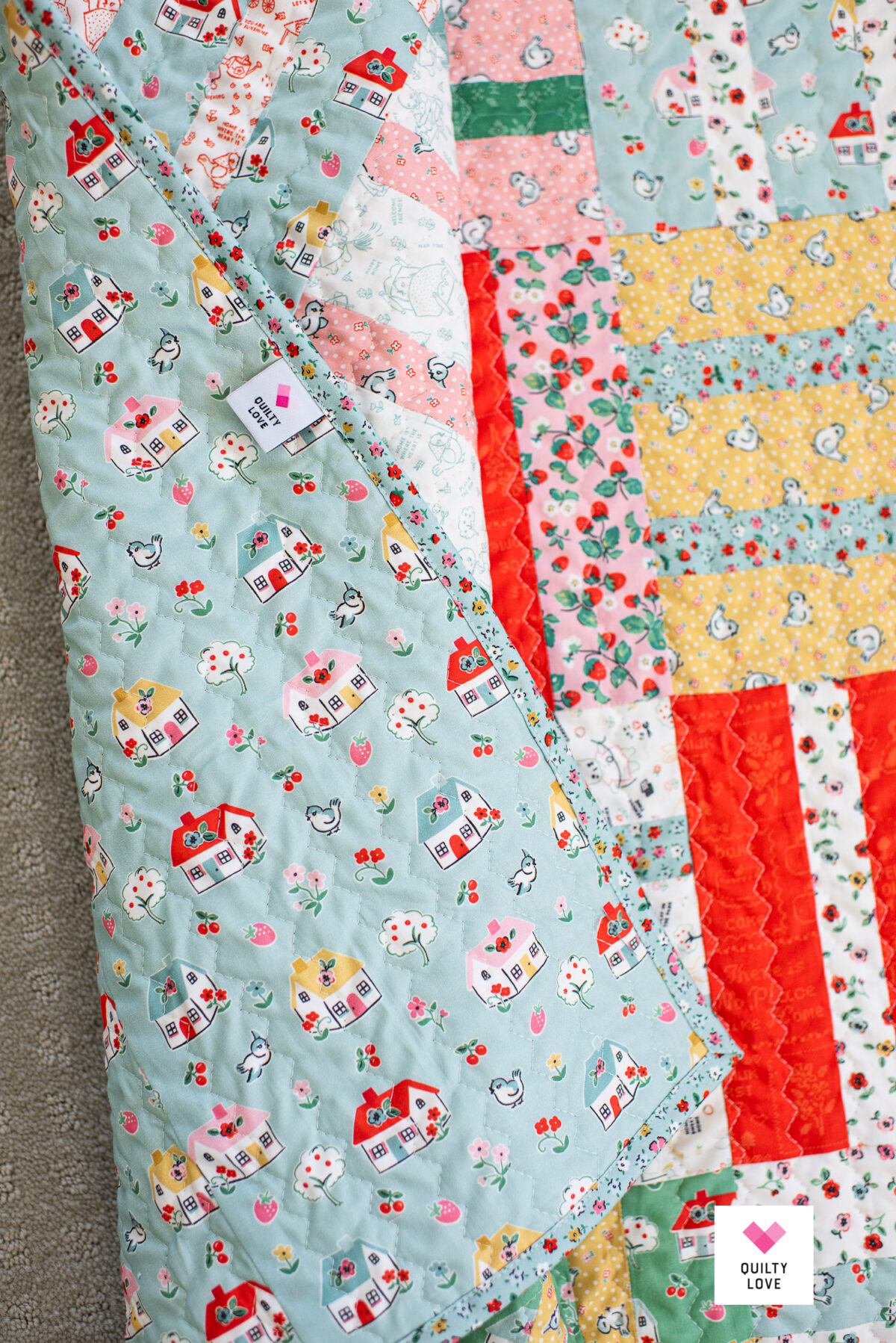 Poppie Cotton Home Sweet Home Cake Dash Quilt - Quilty Love