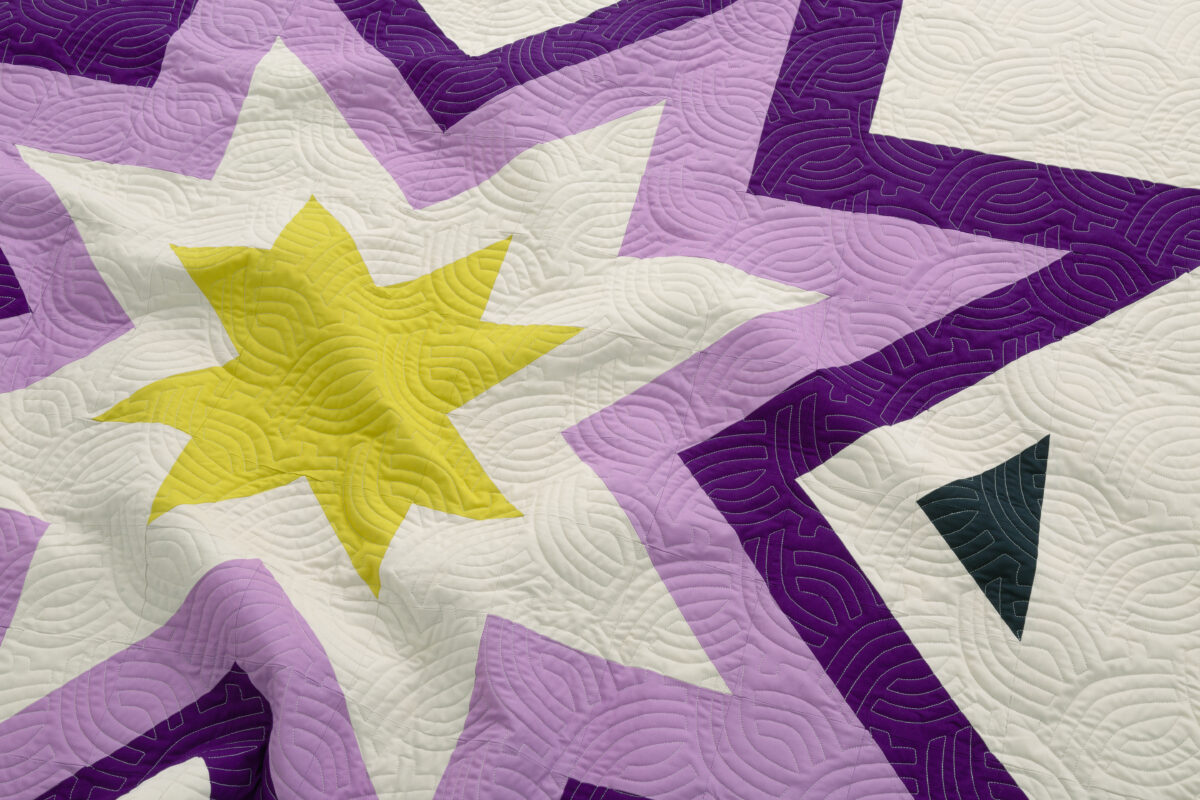 2025 Kona Color of the Year Expanding Stars Quilt - Quilty Love