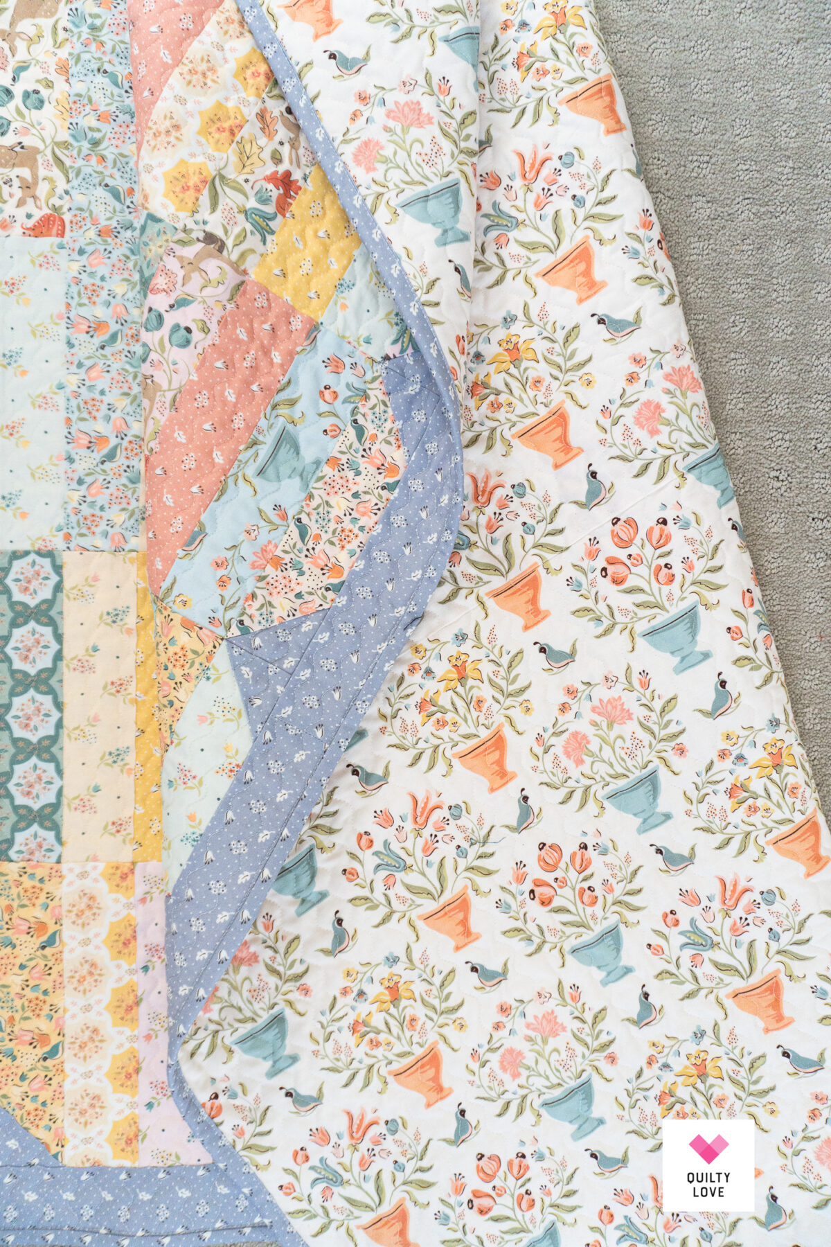 The Poppie Cotton Happy Scallops quilt - Quilty Love