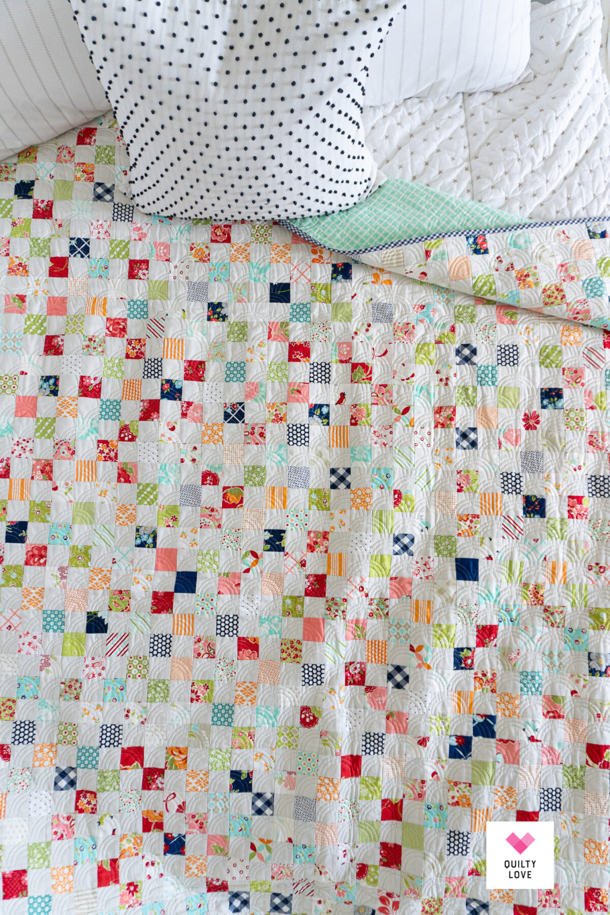 The Bonnie and Camille Postage Stamp quilt - Quilty Love