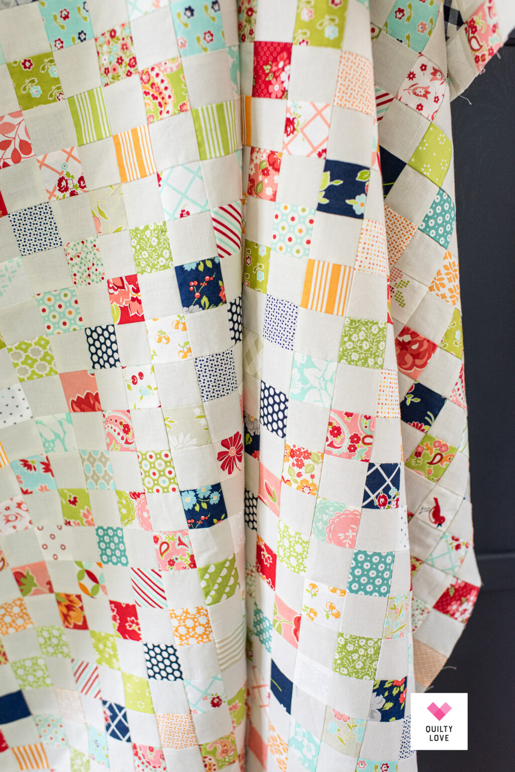 The Bonnie and Camille Postage Stamp quilt - Quilty Love