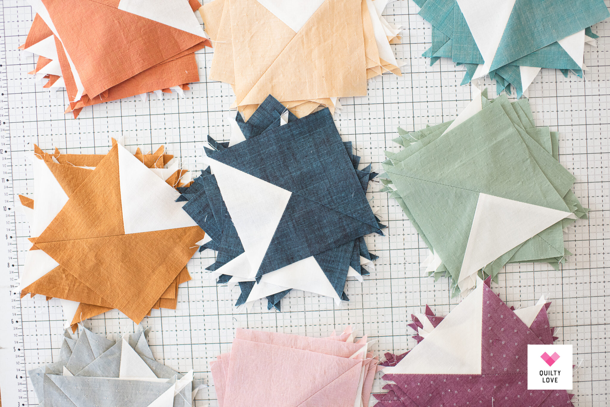 The Wildflower Wovens Compass Star quilt - Quilty Love