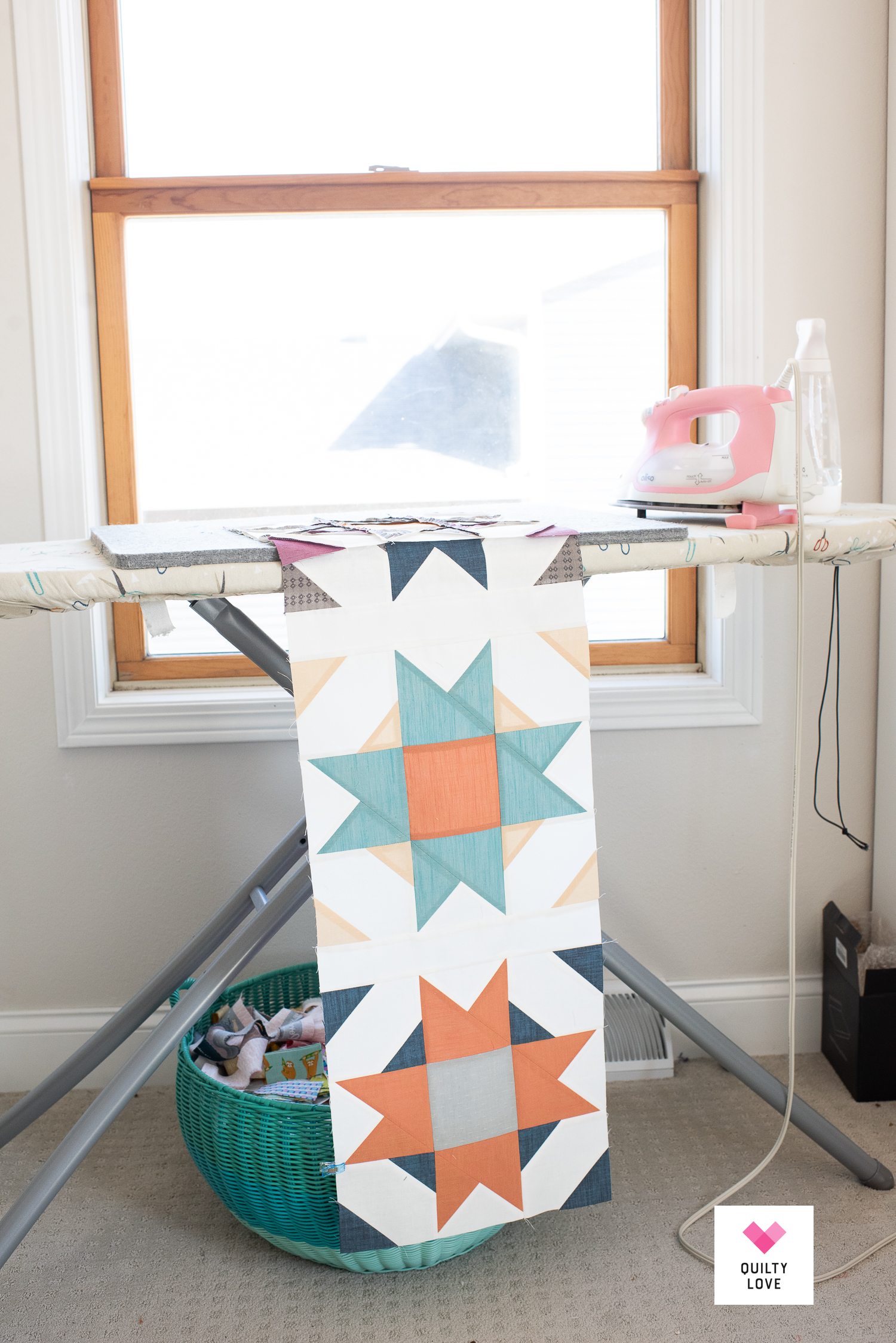 The Wildflower Wovens Compass Star quilt - Quilty Love