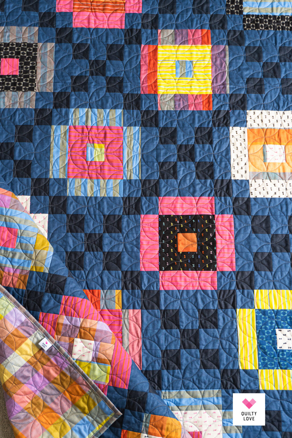 Traditional meets modern with this Warp and Weft Lucky Links Quilt ...
